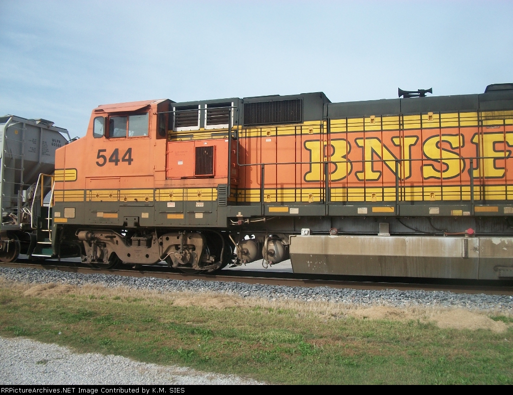 BNSF 544